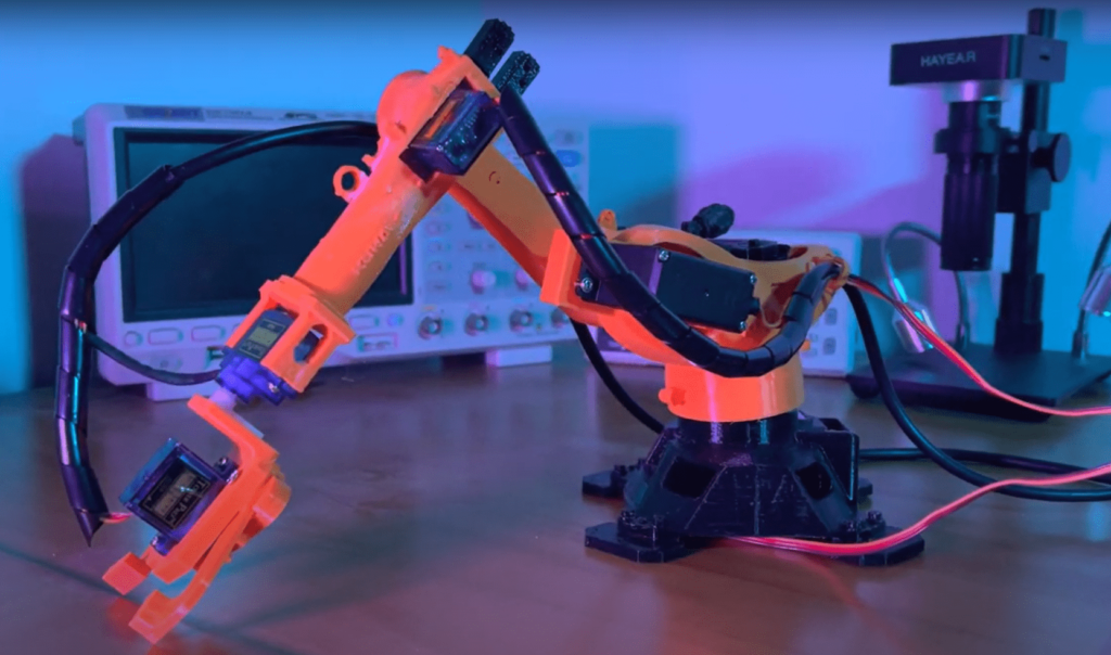 KuKa model Arm – Servo Motors – Tutorials PICAIO